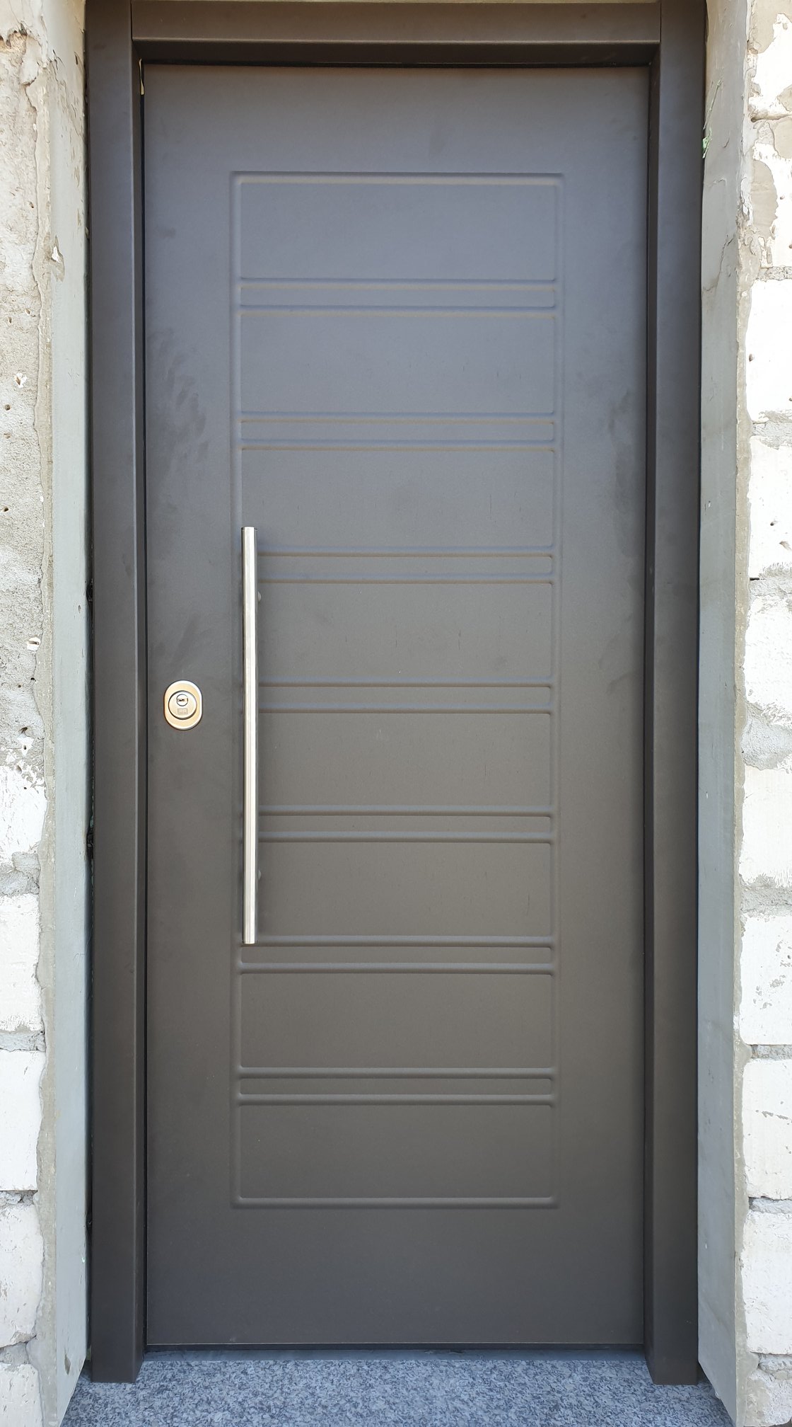 Lucrari - Usi Metalice Exterior Case si Apartamente | Luxury Home Style ...